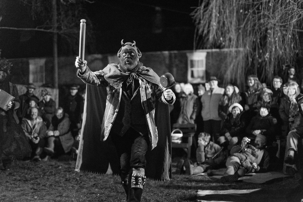 Wassailing – Oliver Cameron-Swan